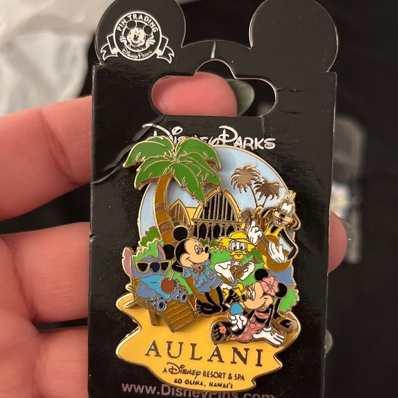Disney | Accessories | Disney Aulani Hawaii Resort Disney Fab 5 Pin ...